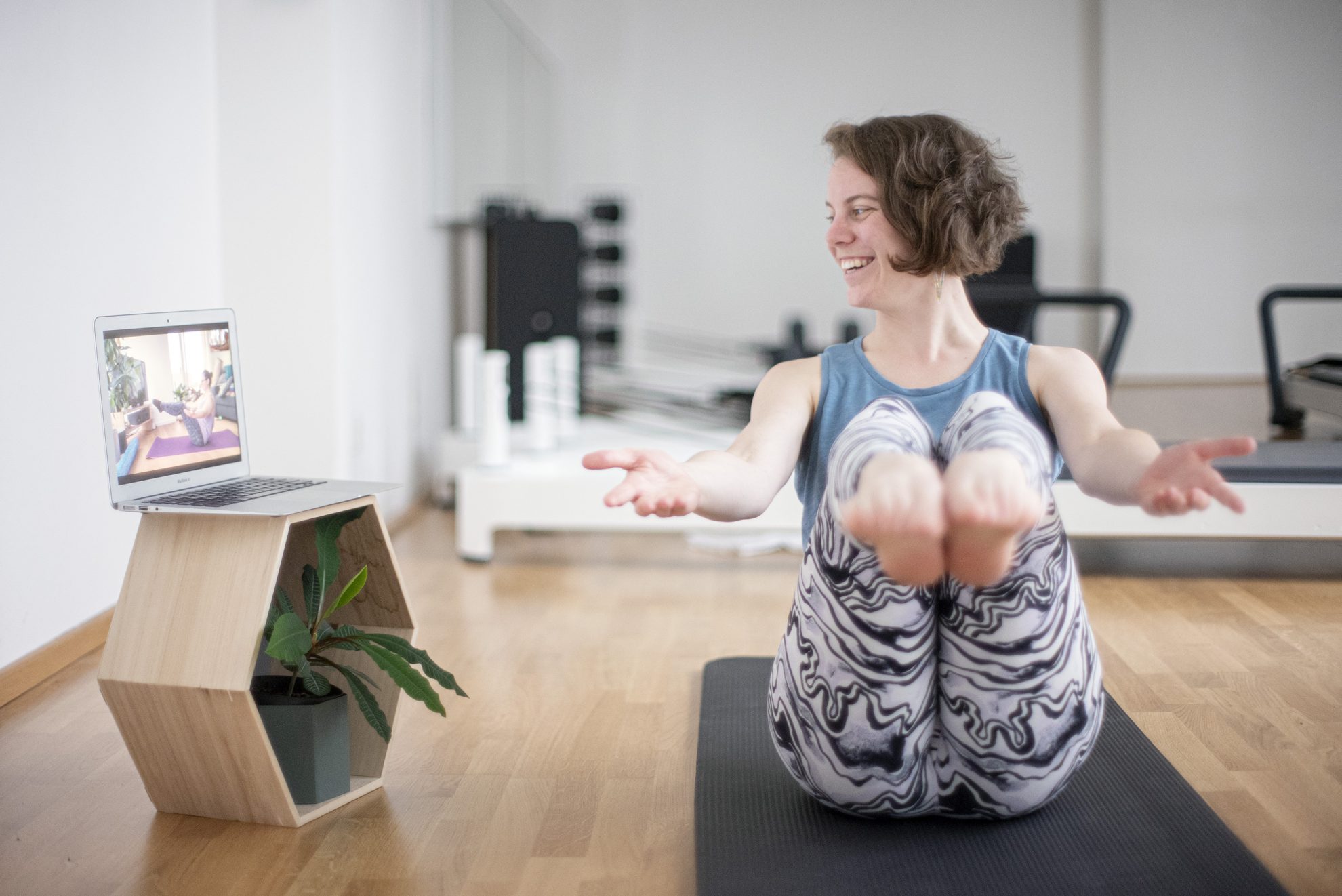 Lucy Fisher Moves – Unique Pilates and Movement Solutions